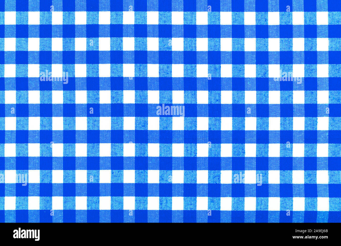 Checkered Tablecloth Pattern