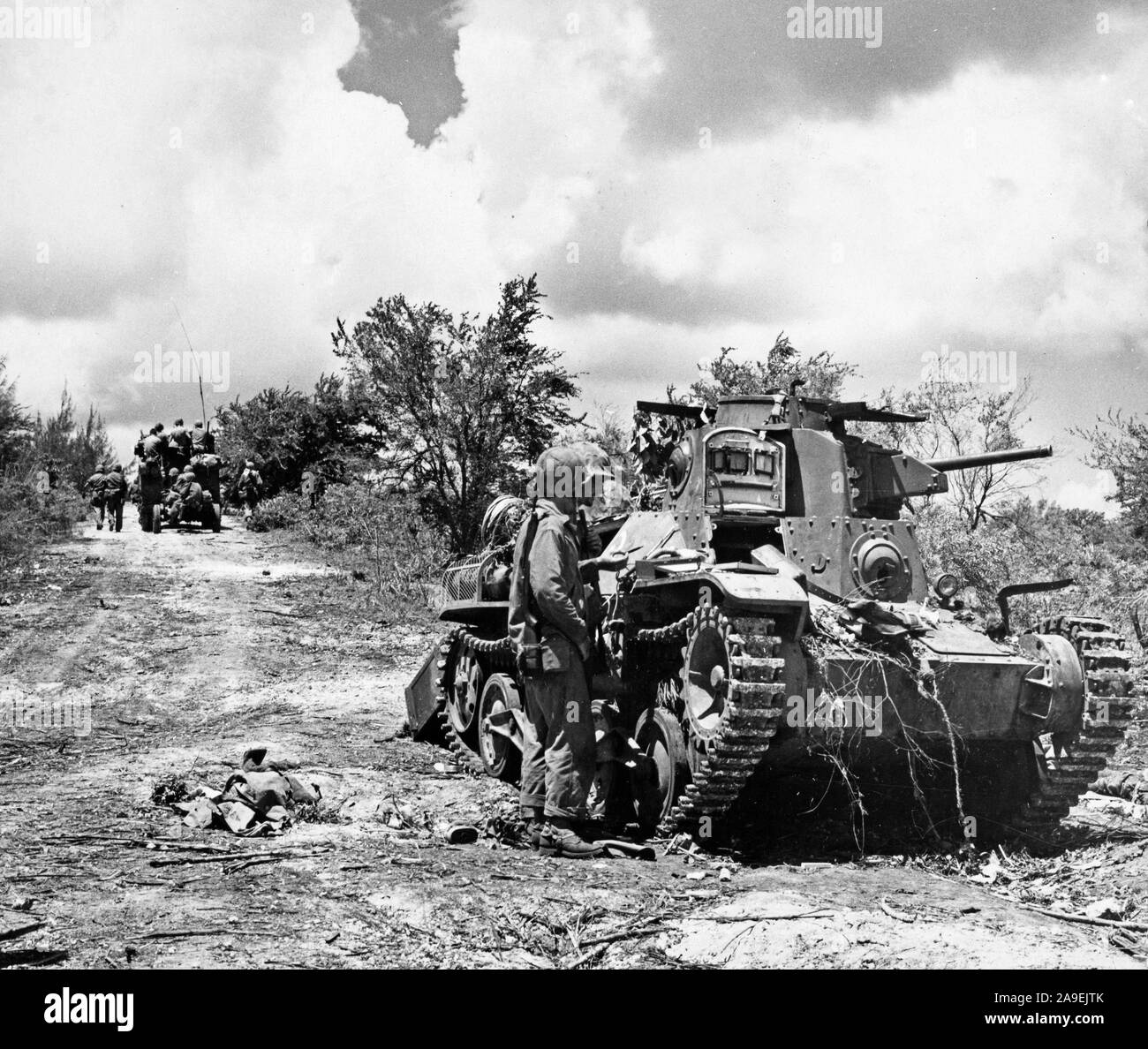 World war ii japanese tank hi-res stock photography and images - Alamy