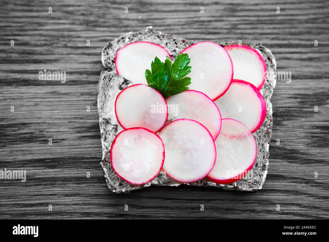 White bread disk hi-res stock photography and images - Alamy