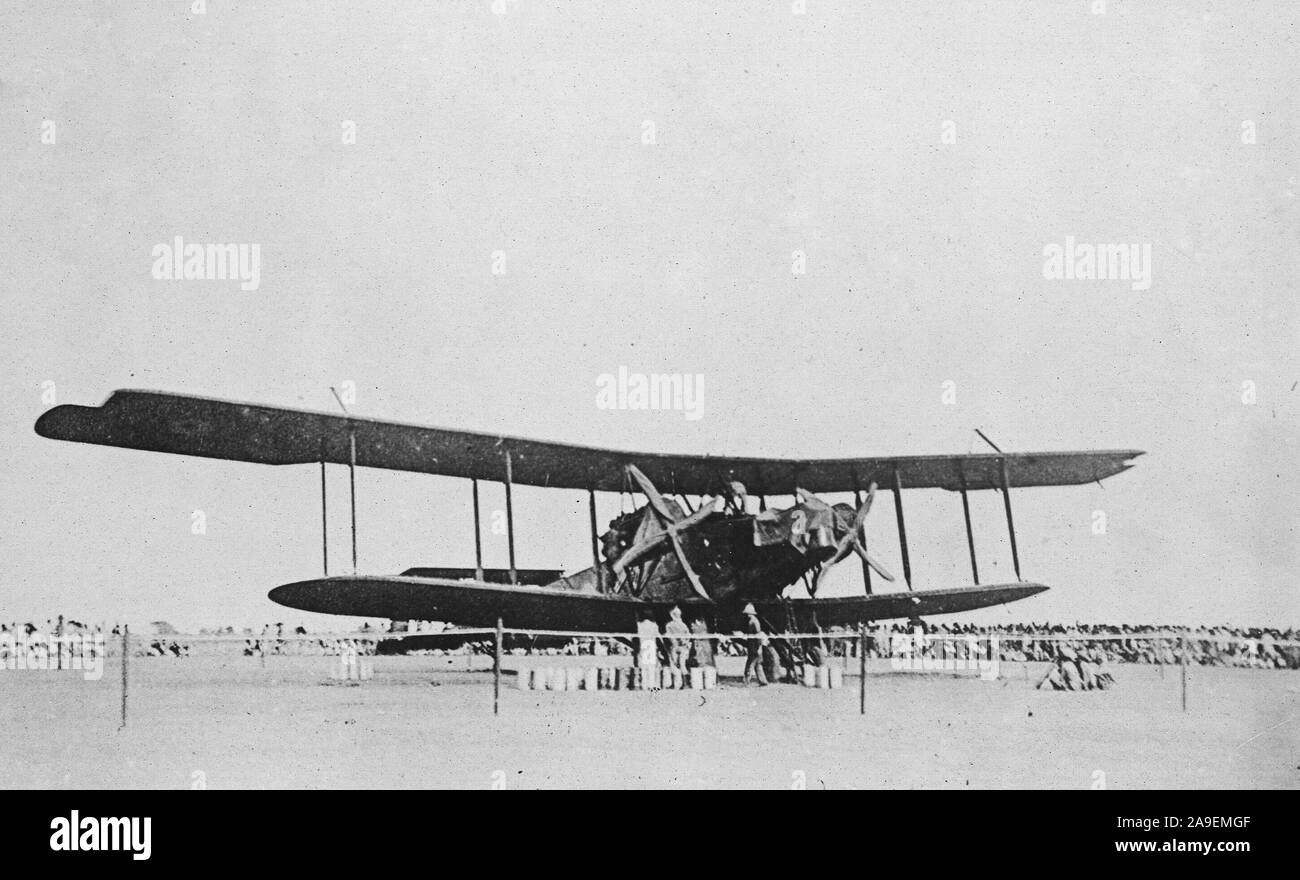 1919 - British record-breaking plane makes flight from Egypt to India ...