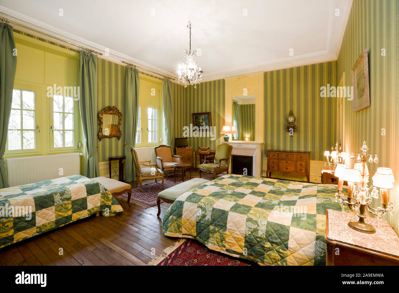 Dormitory style rooms hi-res stock photography and images - Alamy