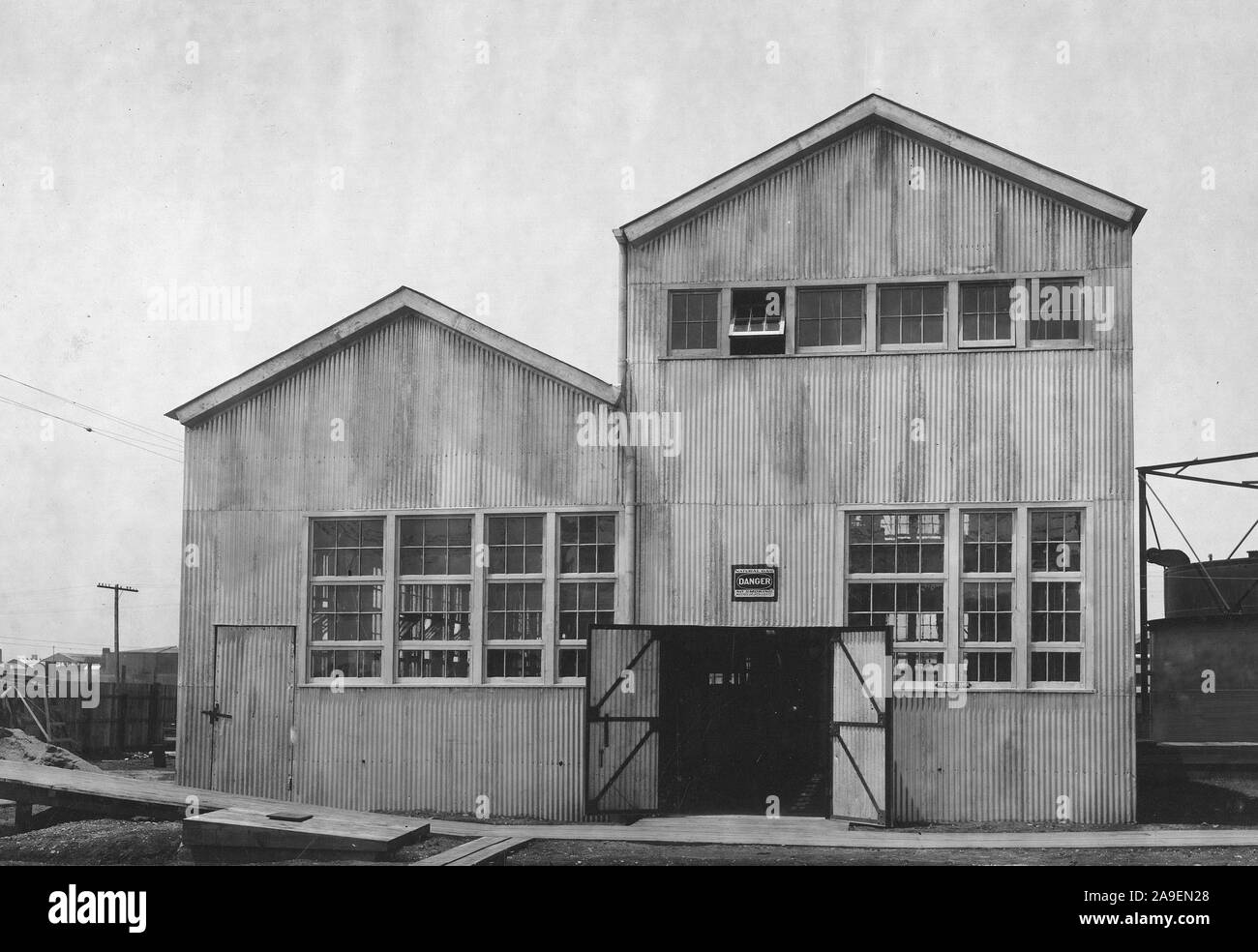 Separatorr building hi-res stock photography and images - Alamy