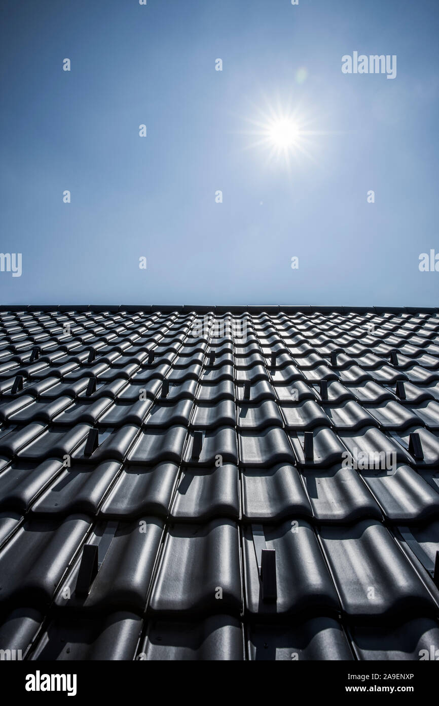 Saddle roof construction hi-res stock photography and images - Alamy