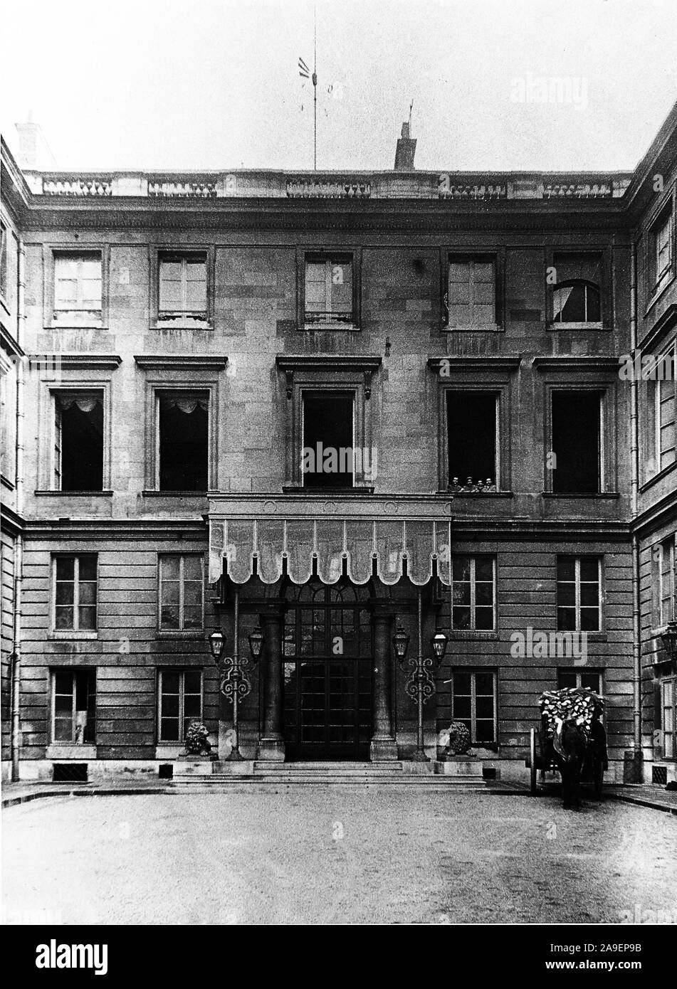 American annex office building hi-res stock photography and images - Alamy