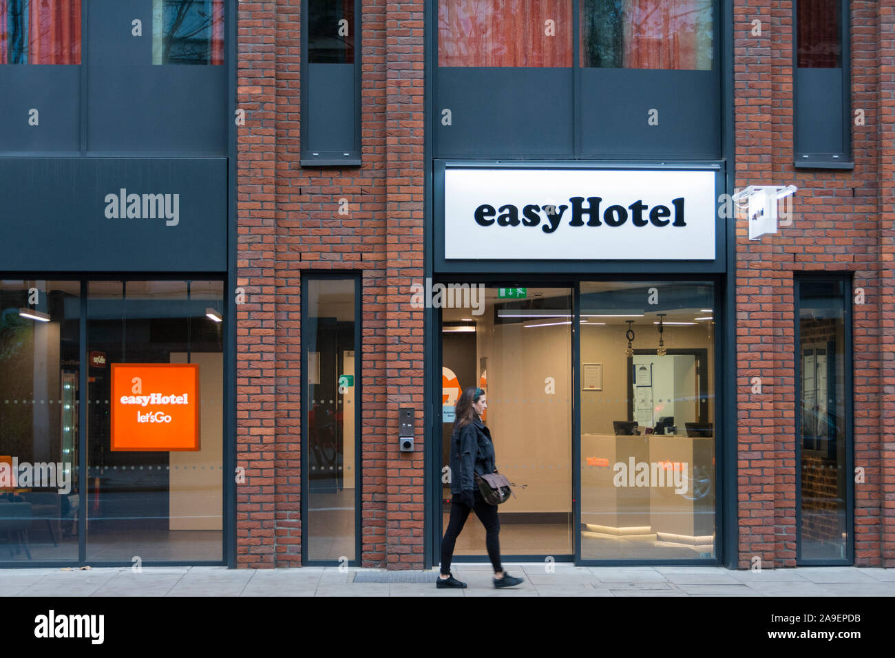 Easyhotel Logo