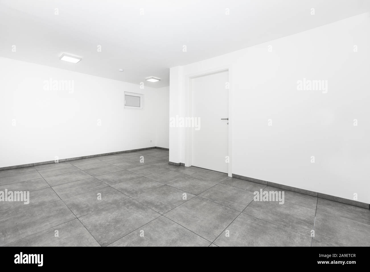 Enlarged family hi-res stock photography and images - Alamy