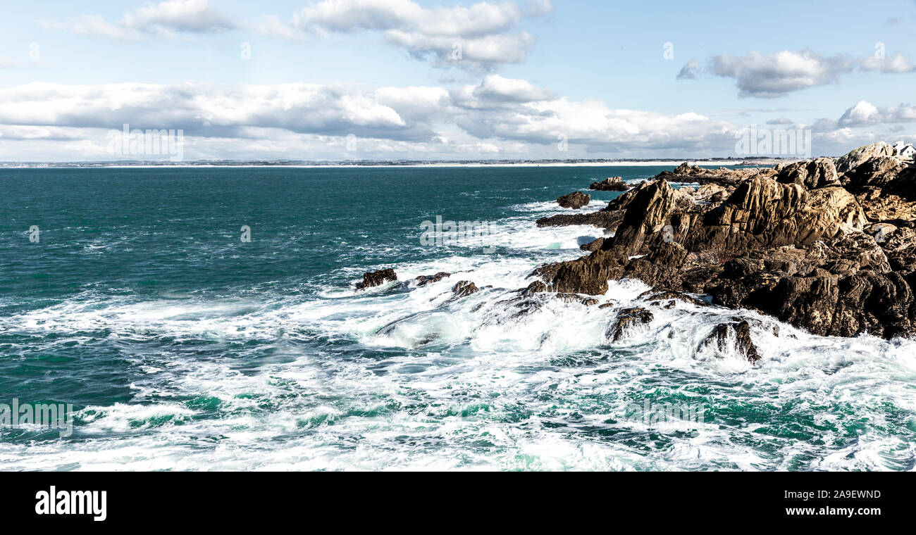 Roaring of wind hi-res stock photography and images - Alamy