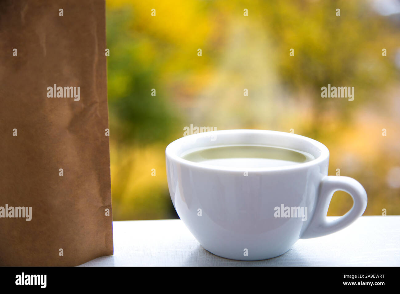 Matcha tea paper hi-res stock photography and images - Alamy