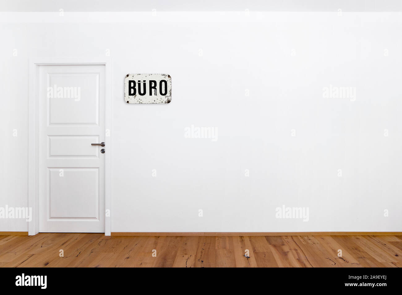 Outdated office space hi-res stock photography and images - Alamy