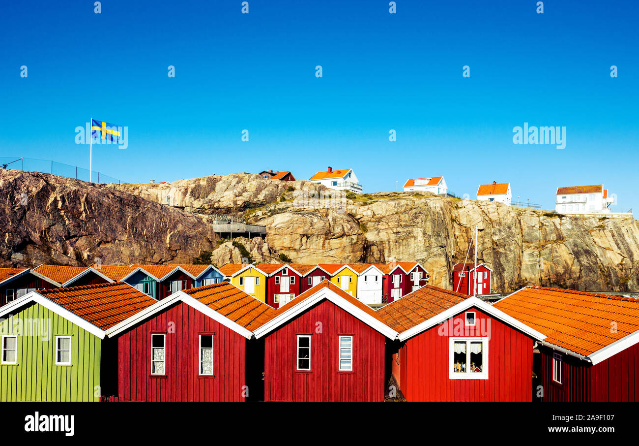 Blue color houses hi-res stock photography and images - Alamy