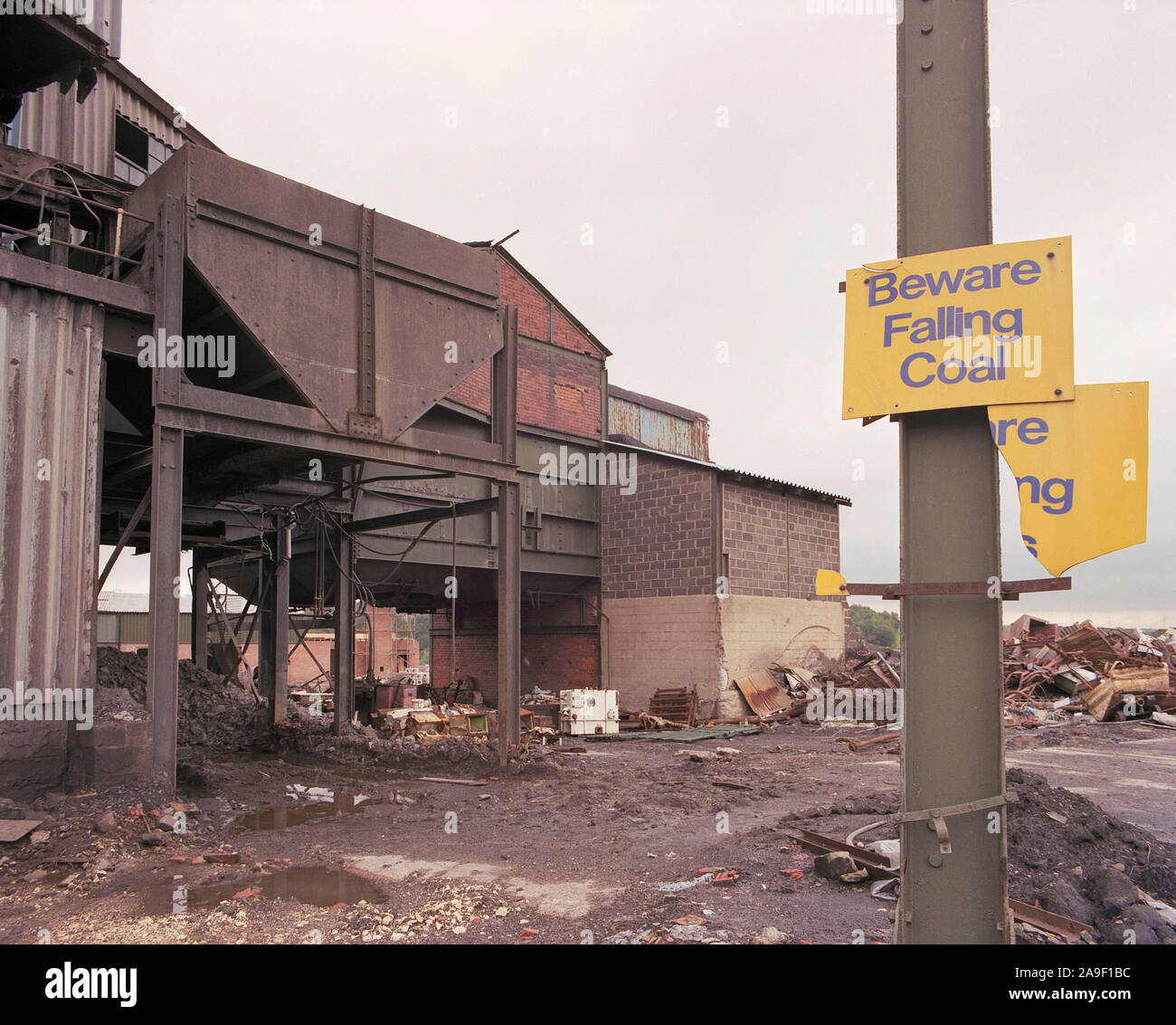 1987 Caphouse Colliery, Wakefield, West Yorkshire, northern England, UK ...