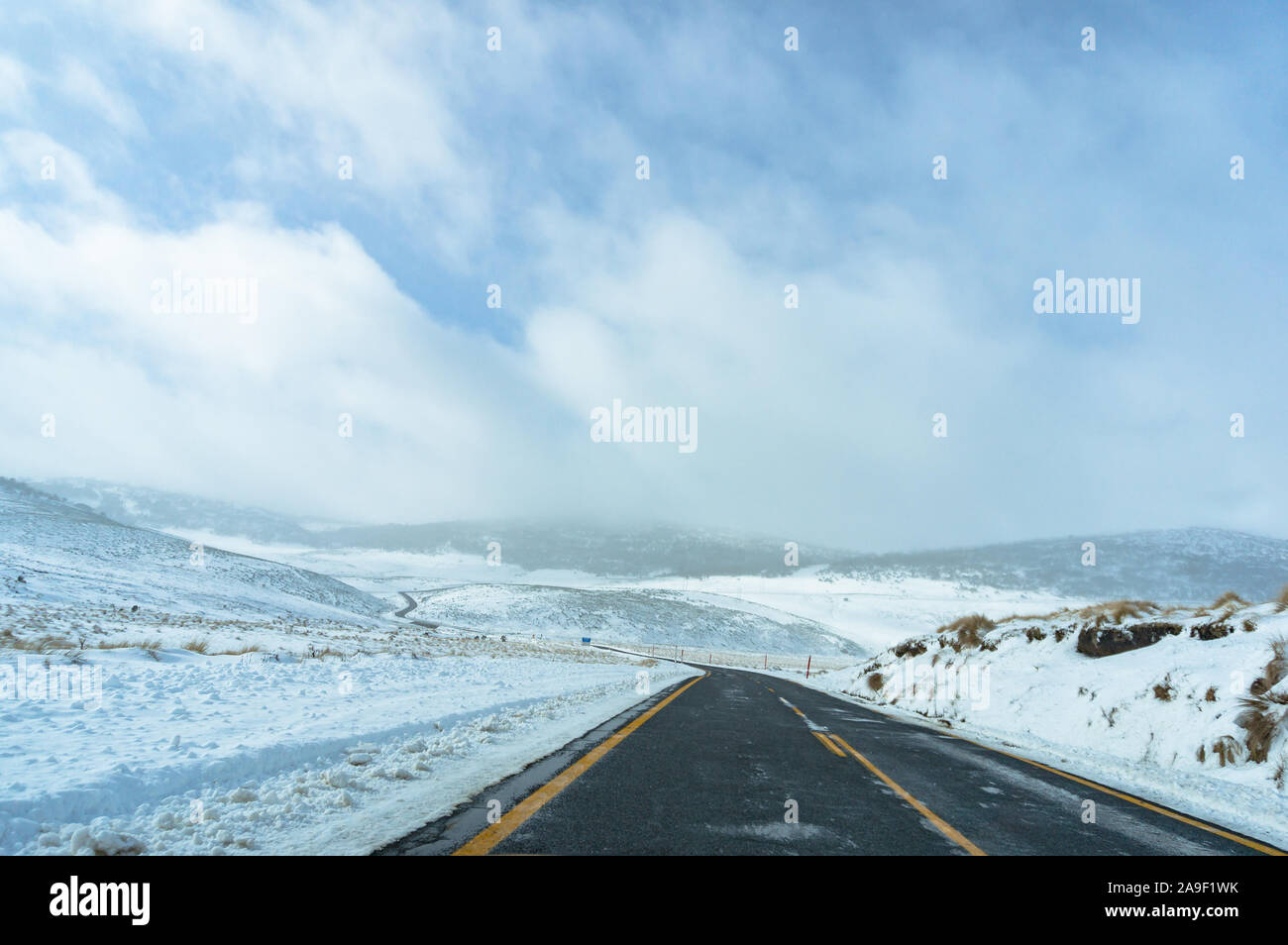 Australian inland landscape hi-res stock photography and images - Alamy