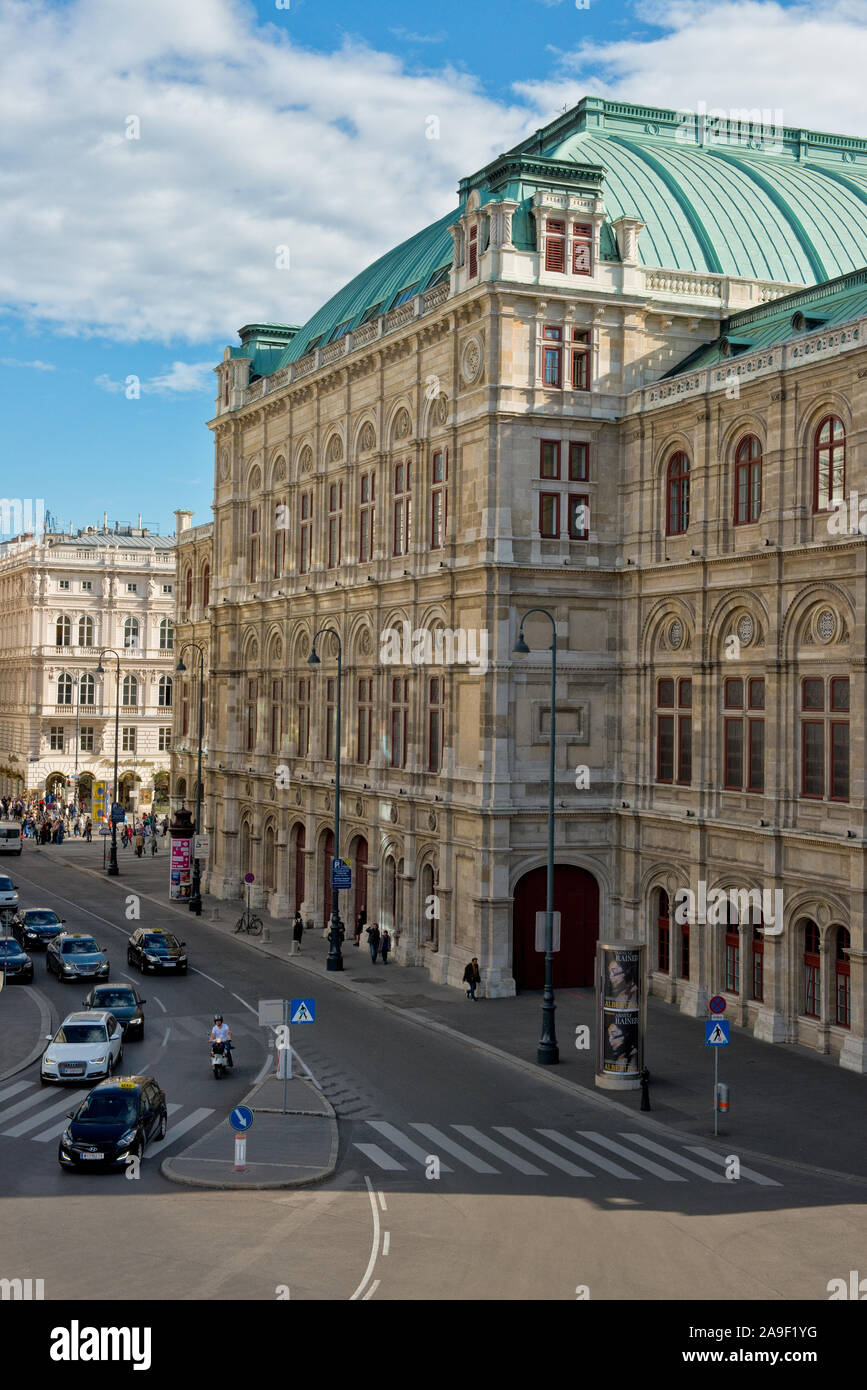 Vienna State Opera House. Austria Stock Photo - Alamy
