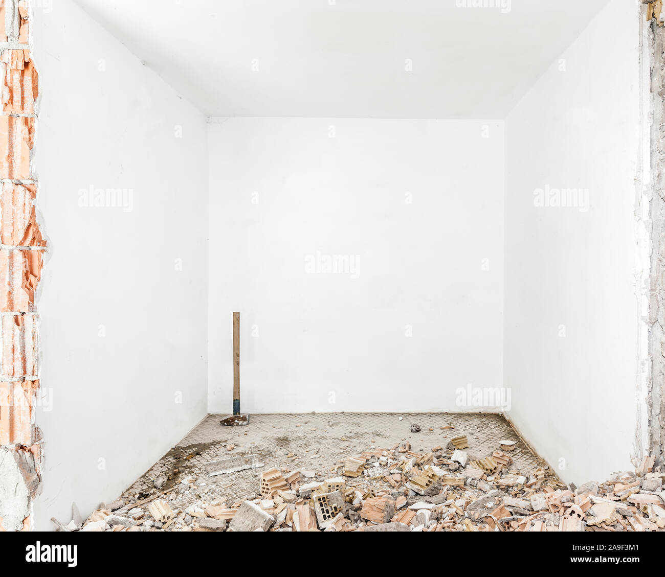 Room under renovation Stock Photo - Alamy