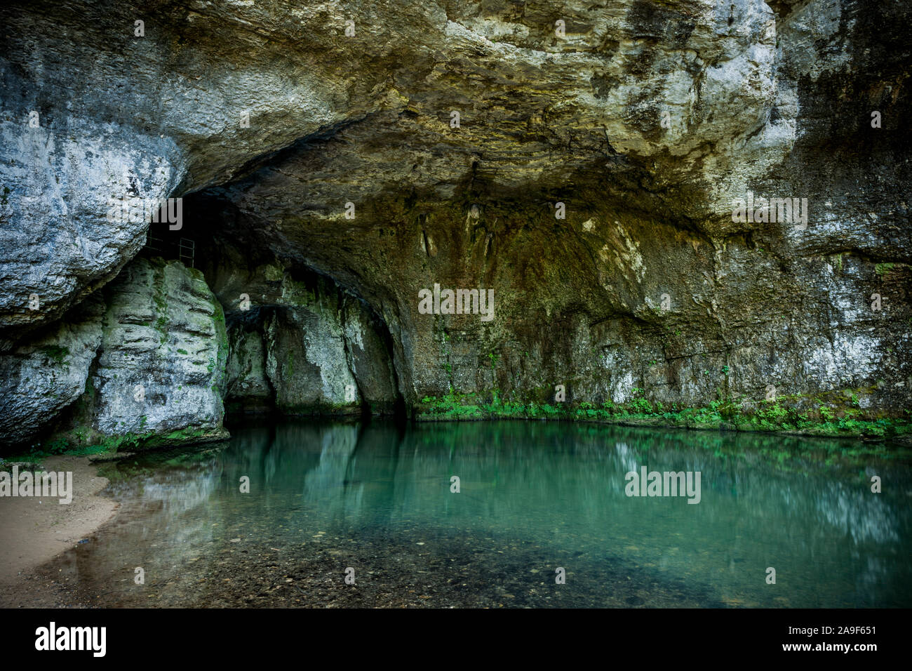 Resource flows hi-res stock photography and images - Alamy