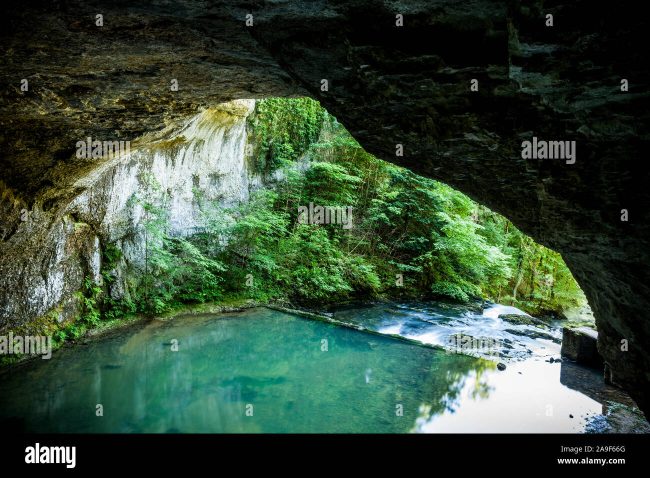 Rock face rocks faces hi-res stock photography and images - Alamy