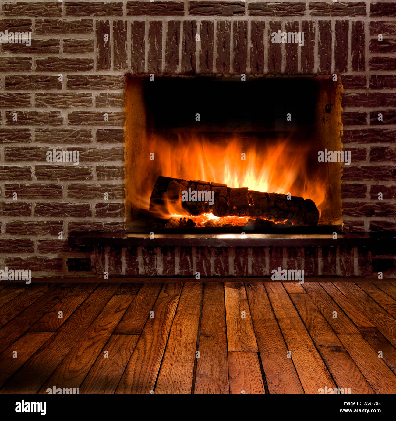 Log Burning Fire Pits High Resolution Stock Photography and Images - Alamy