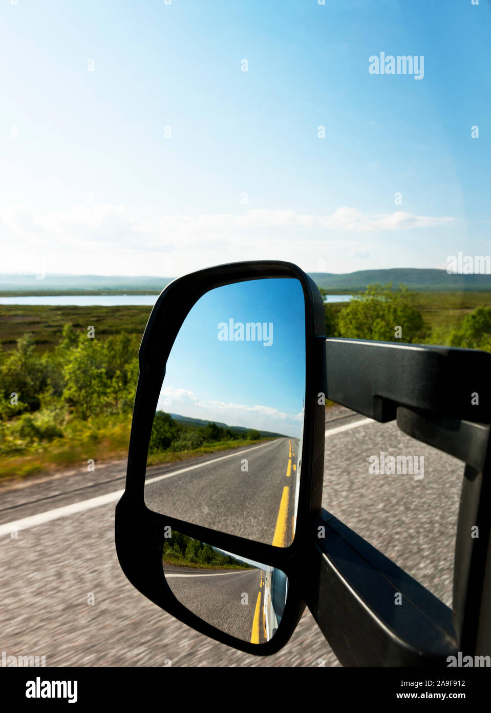 Rearview mirror look hi-res stock photography and images - Alamy