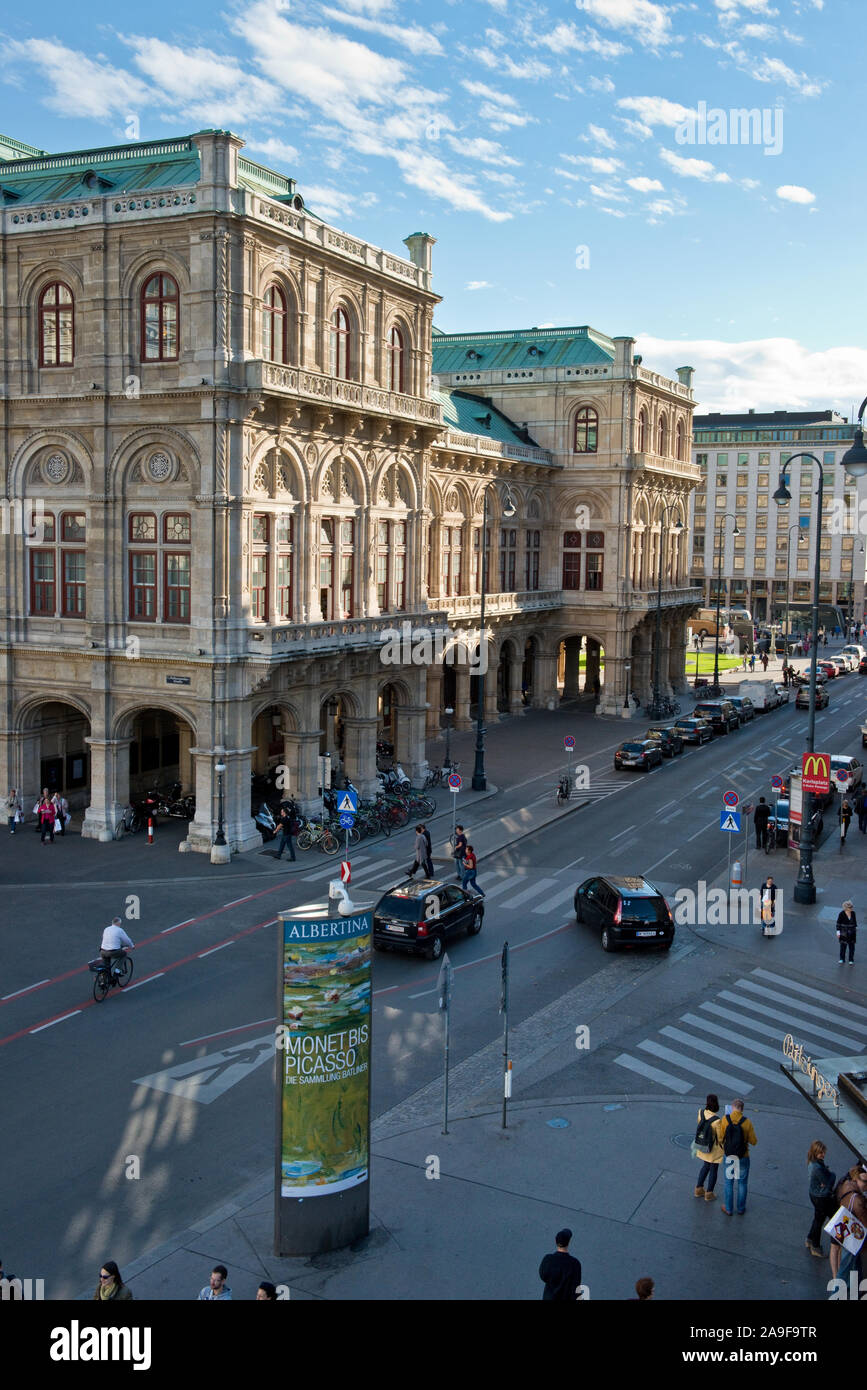 Vienna State Opera House. Austria Stock Photo - Alamy