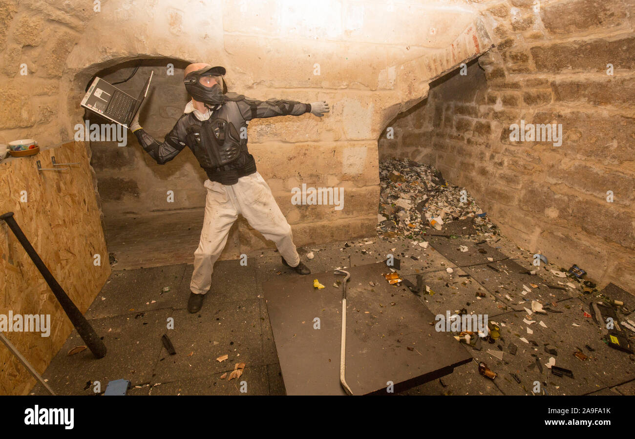 Rage at computer hi-res stock photography and images - Alamy