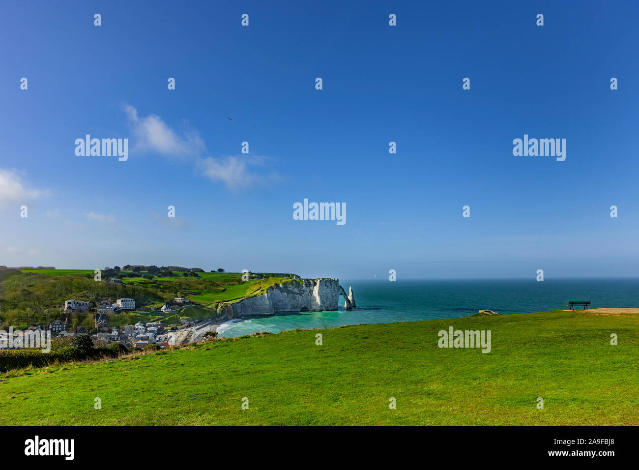 Normandy etretat cliffs the gate hi-res stock photography and images ...