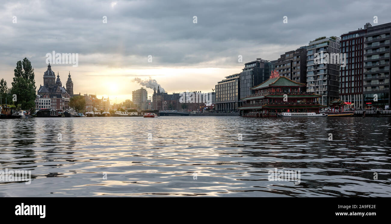 Amsterdam River Amstel Stock Photo - Alamy