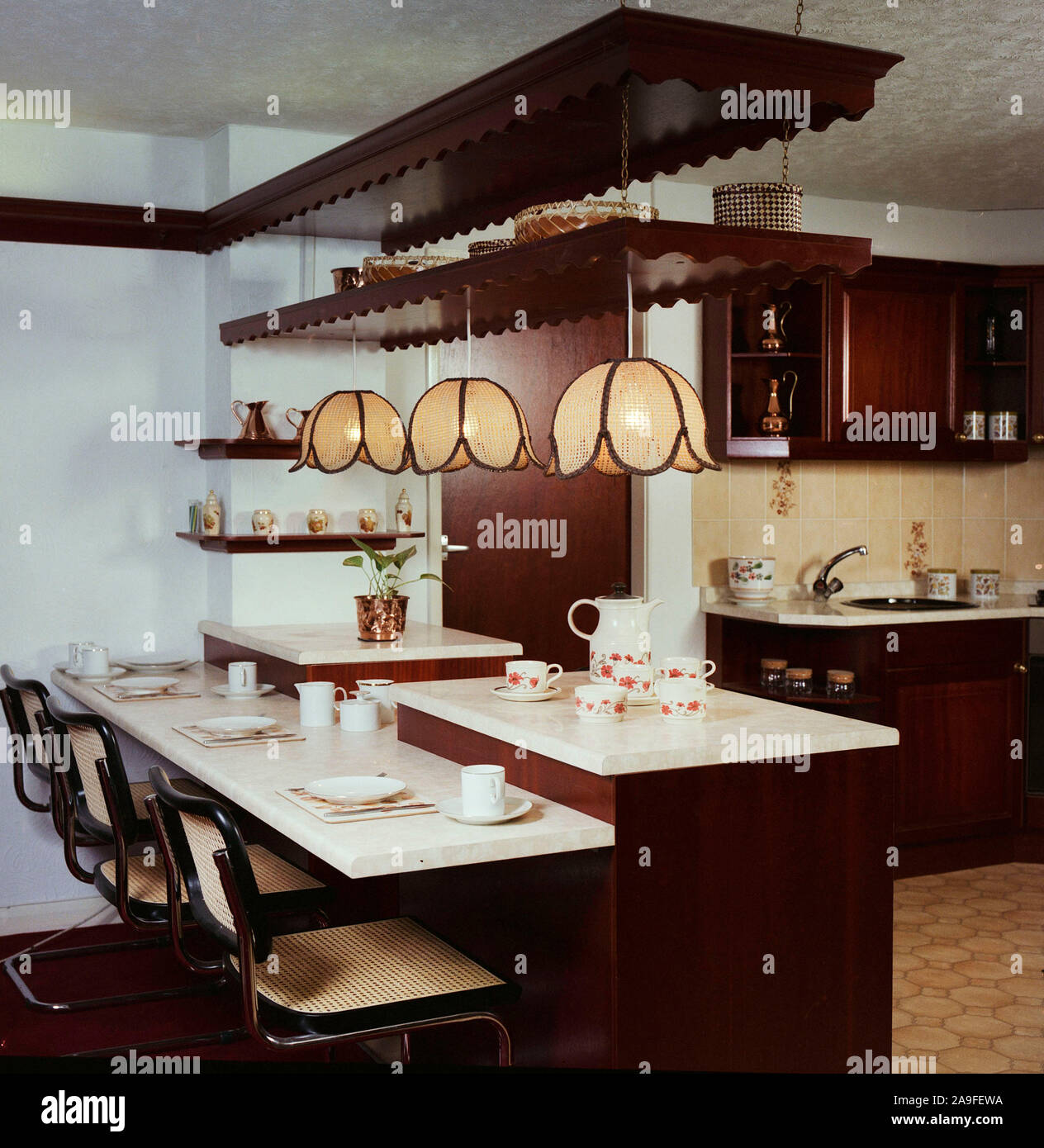 1980s kitchen uk hi-res stock photography and images - Alamy