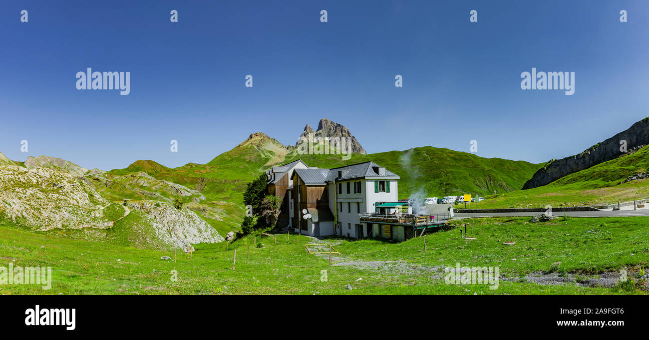 Somport pass hi-res stock photography and images - Alamy