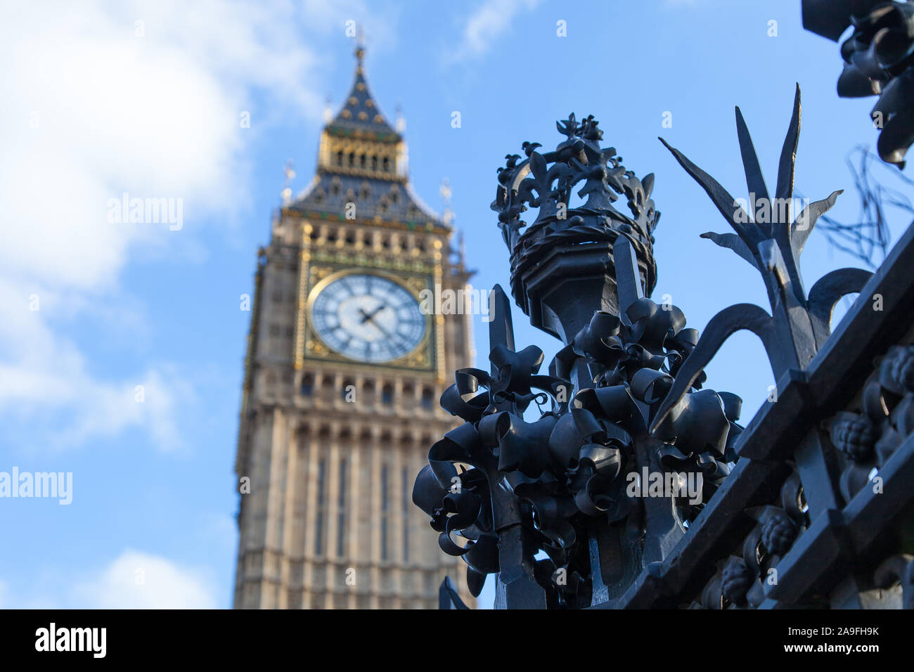 The historic clock tower of Big Ben at the Houses of Parliament, London ...