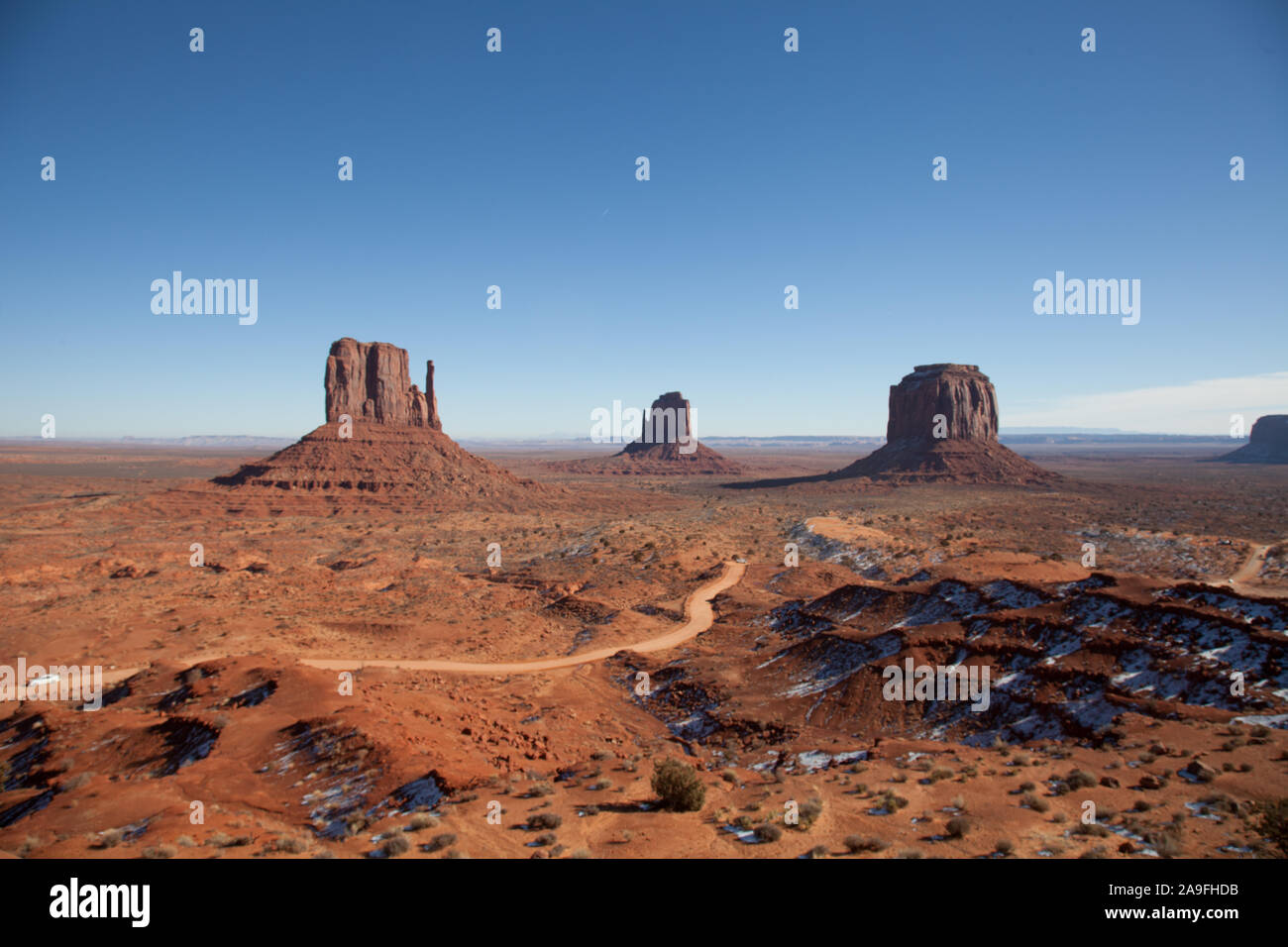 The famous rock formations of Monument Valley, Utah Stock Photo - Alamy