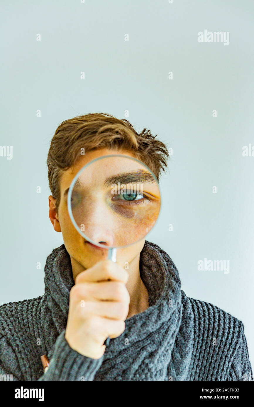Seeing through a lens hi-res stock photography and images - Alamy