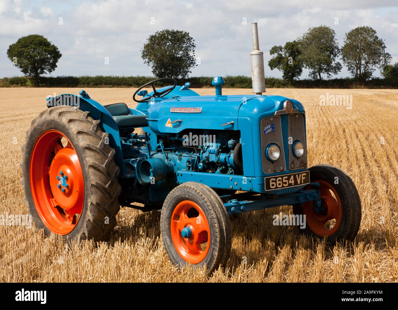 Restored vintage tractors hi-res stock photography and images - Alamy