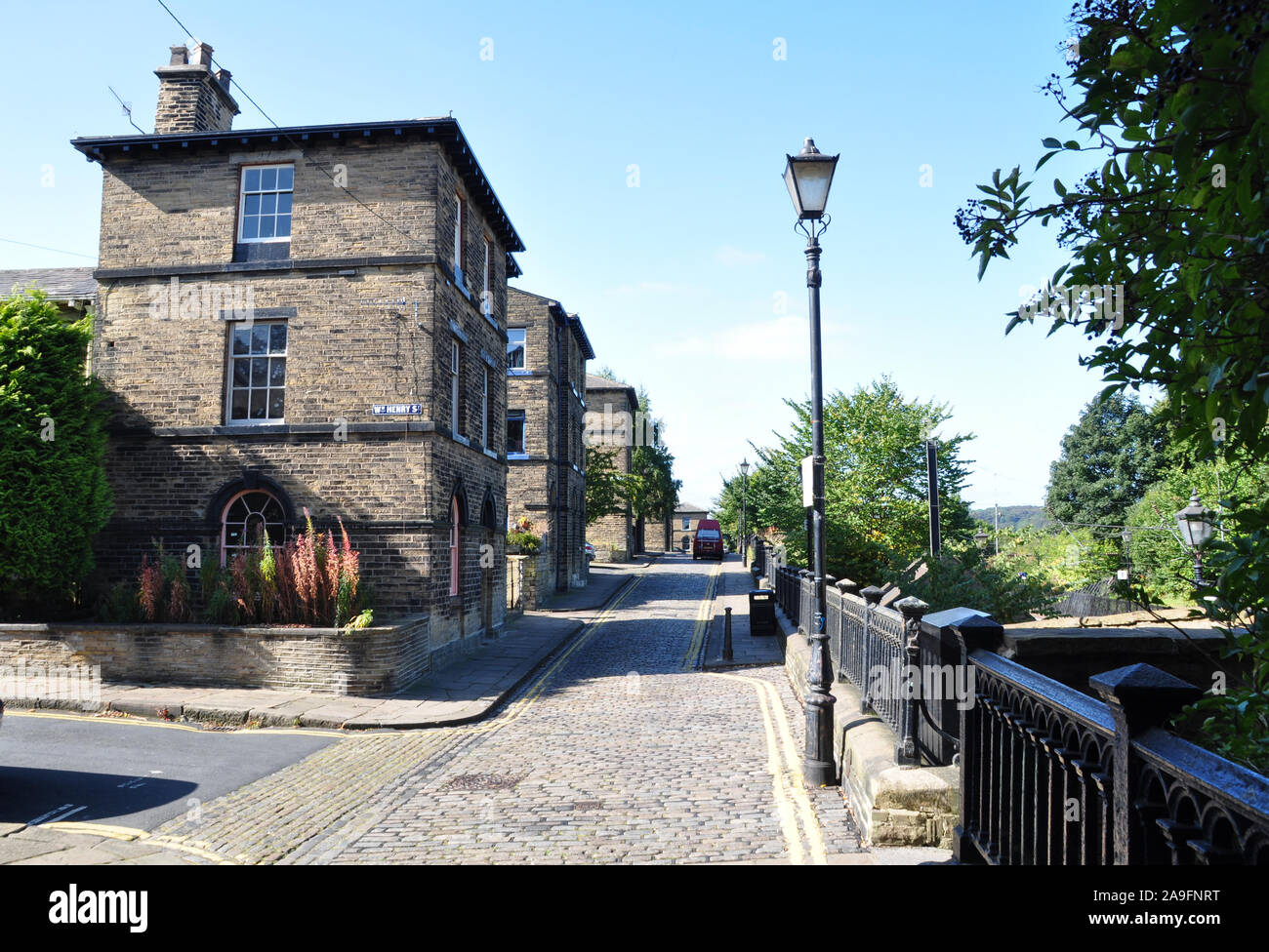 Saltaire village hi-res stock photography and images - Alamy