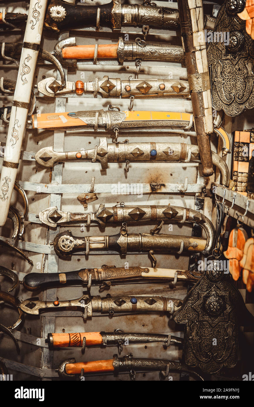 Sword shop hi-res stock photography and images - Alamy