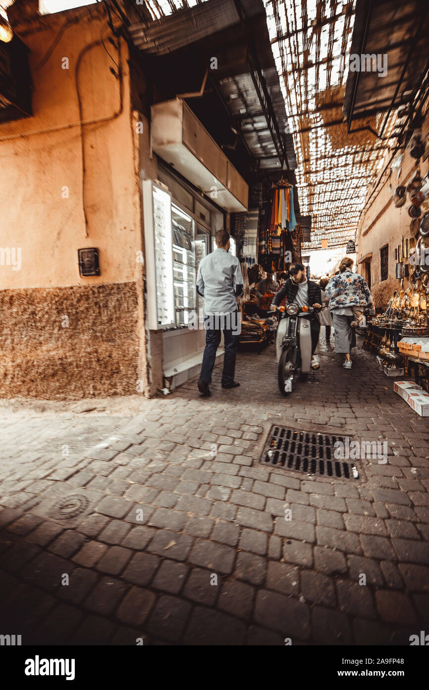 traditional street stalls the souk of marrakech Stock Photo - Alamy