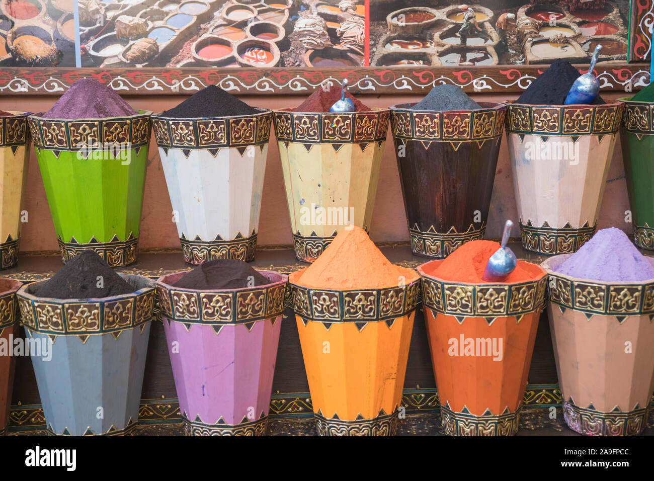 traditional stall selling spices Stock Photo - Alamy