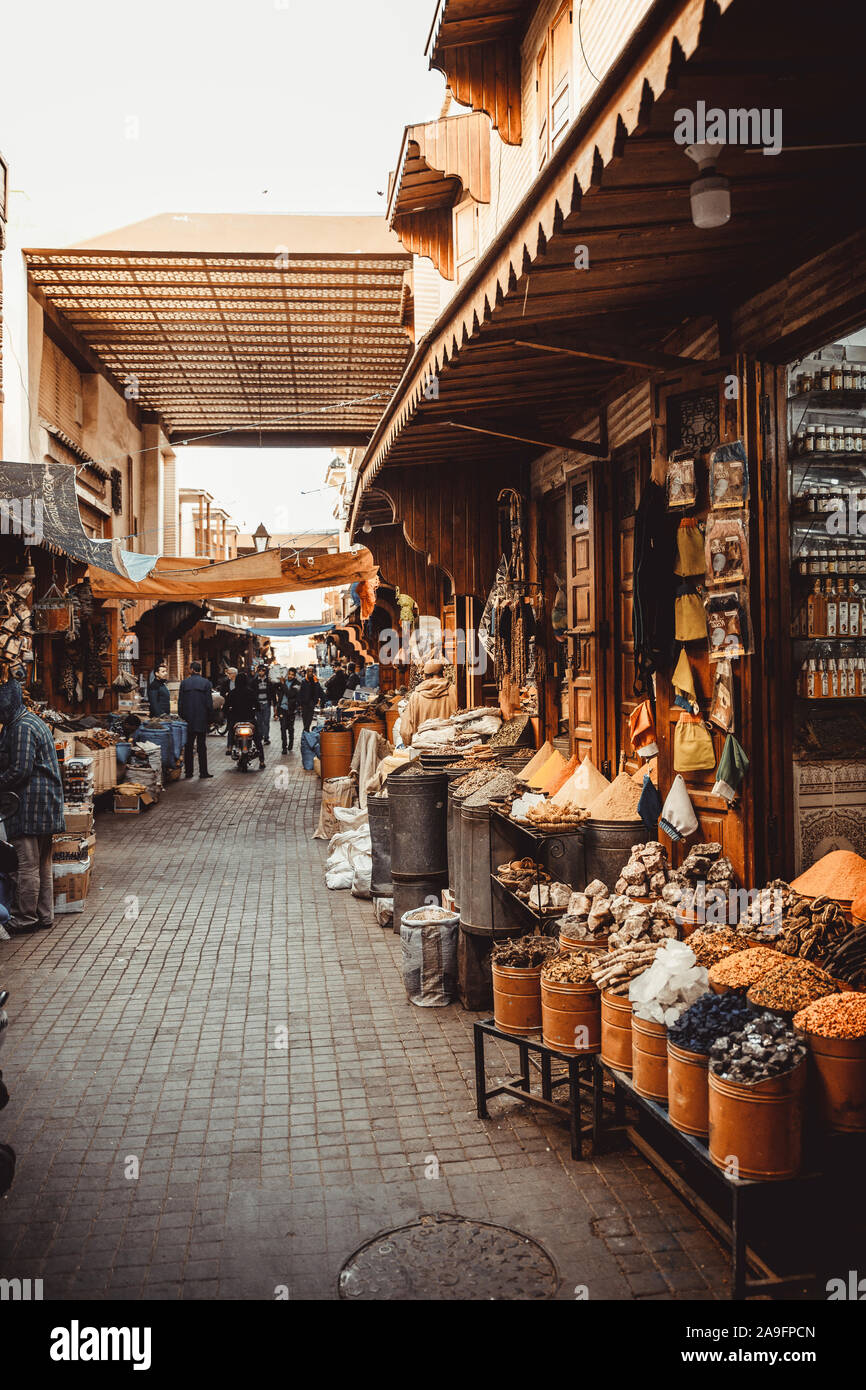 traditional street stalls the souk of marrakech Stock Photo - Alamy