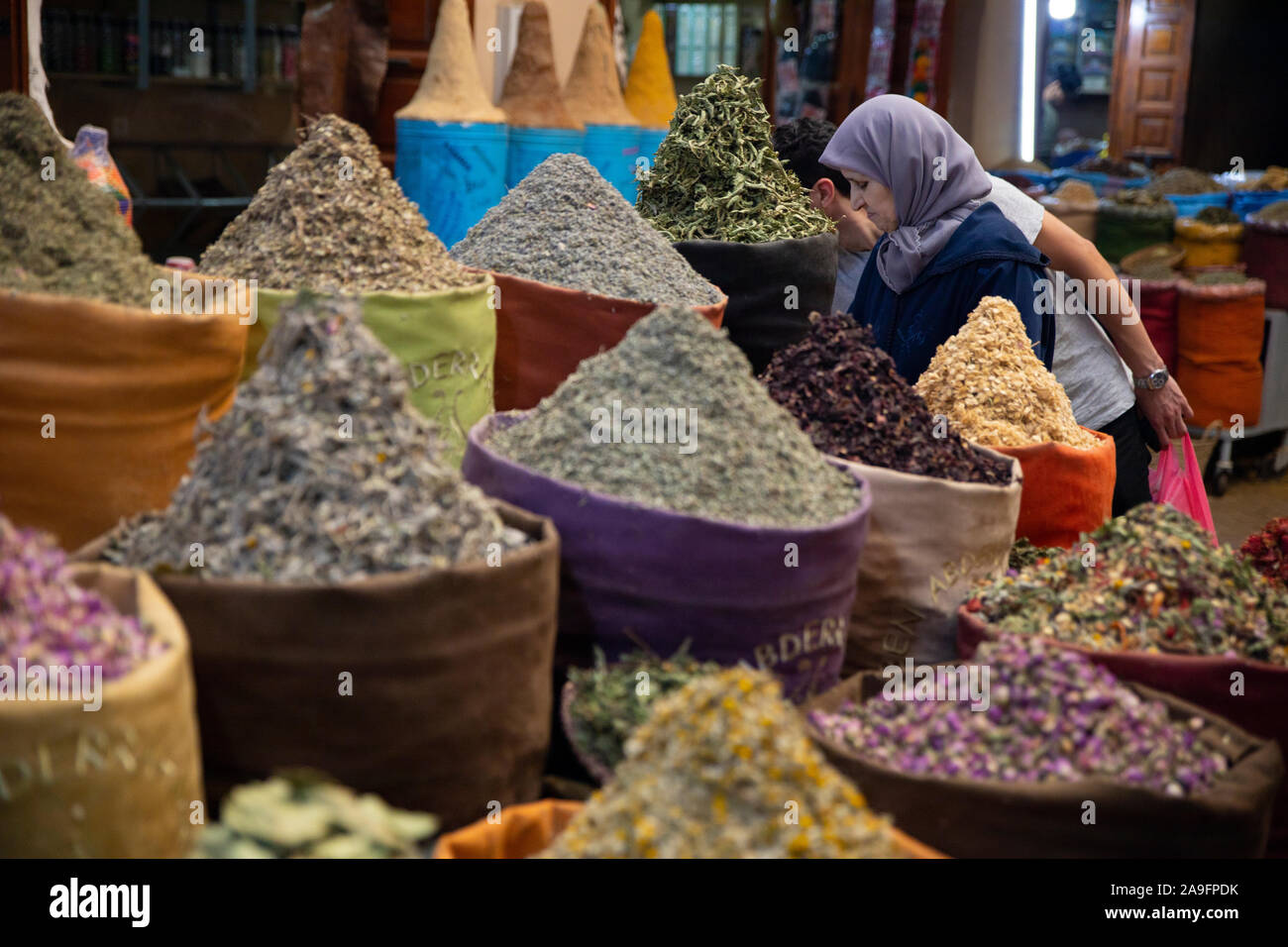 traditional stall selling spices Stock Photo - Alamy