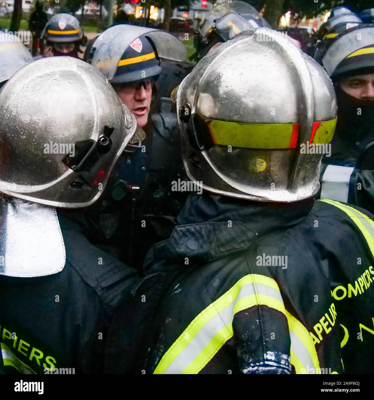Police vs firefighters hi-res stock photography and images - Alamy