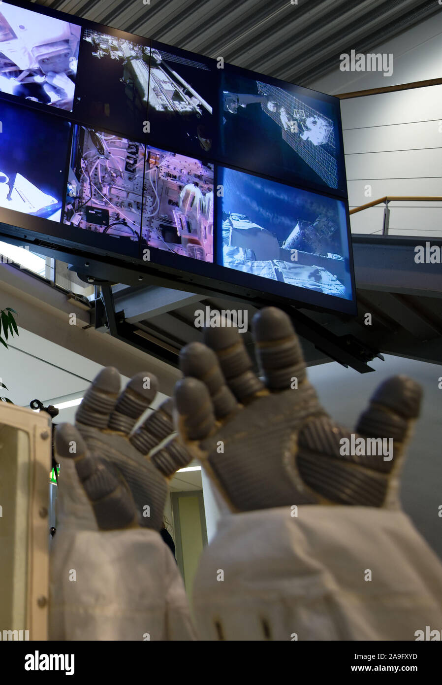 Cologne, Germany. 15th Nov, 2019. ESA astronaut Luca Parmitano and NASA ...