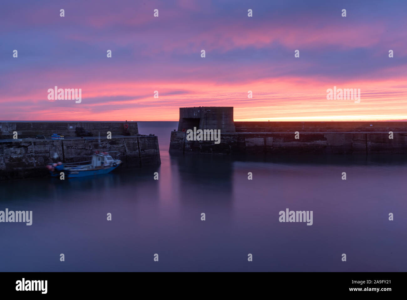 Sunrise at craster hi-res stock photography and images - Alamy