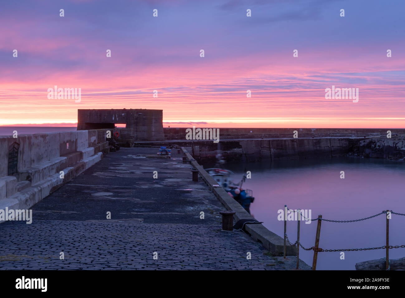 Sunrise at craster hi-res stock photography and images - Alamy