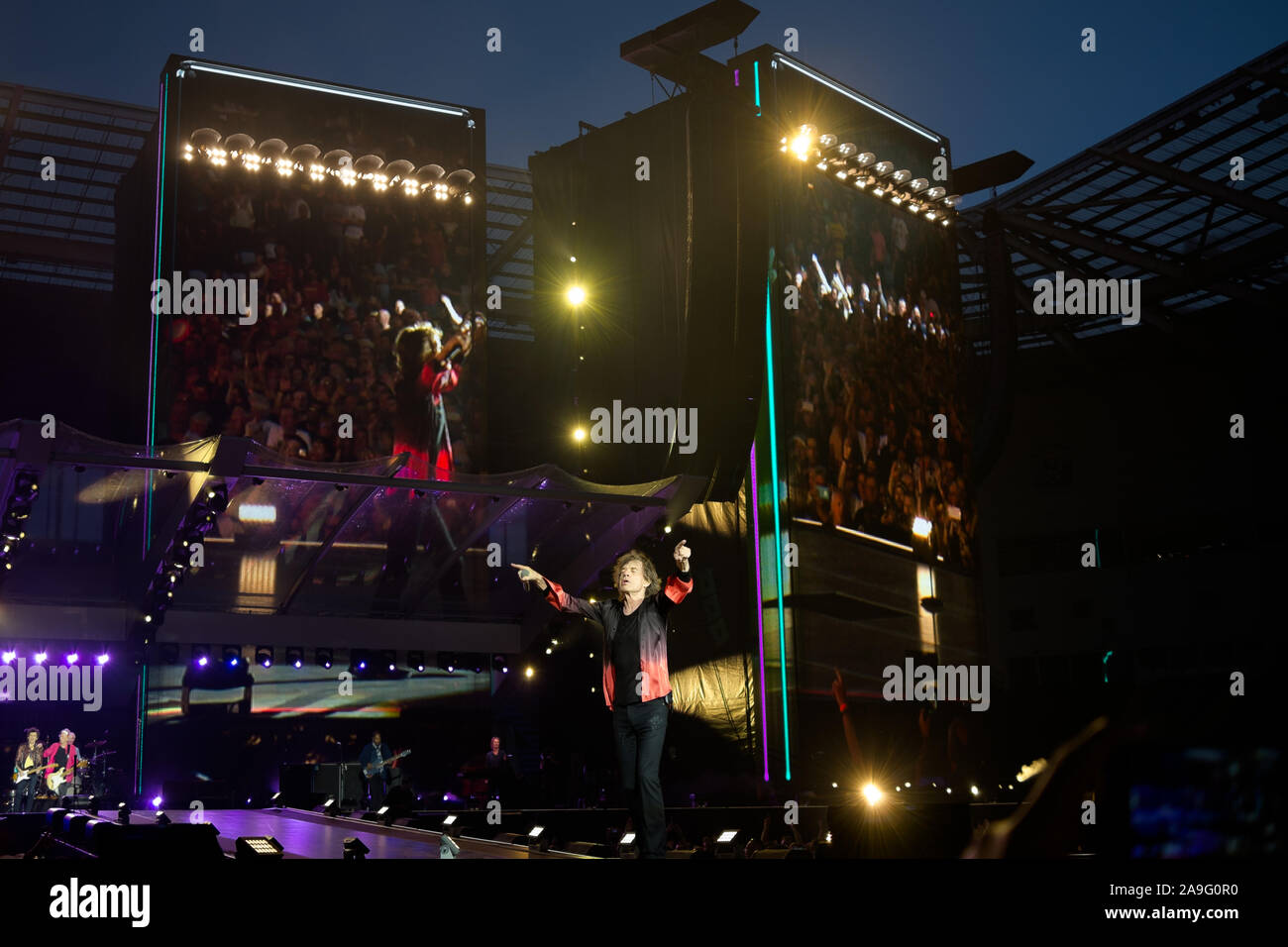 No filter tour hi-res stock photography and images - Alamy