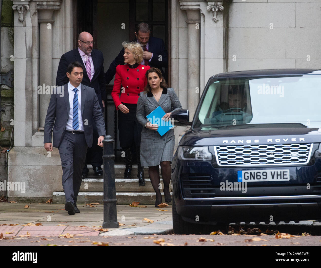 Fiona shackleton hi-res stock photography and images - Alamy