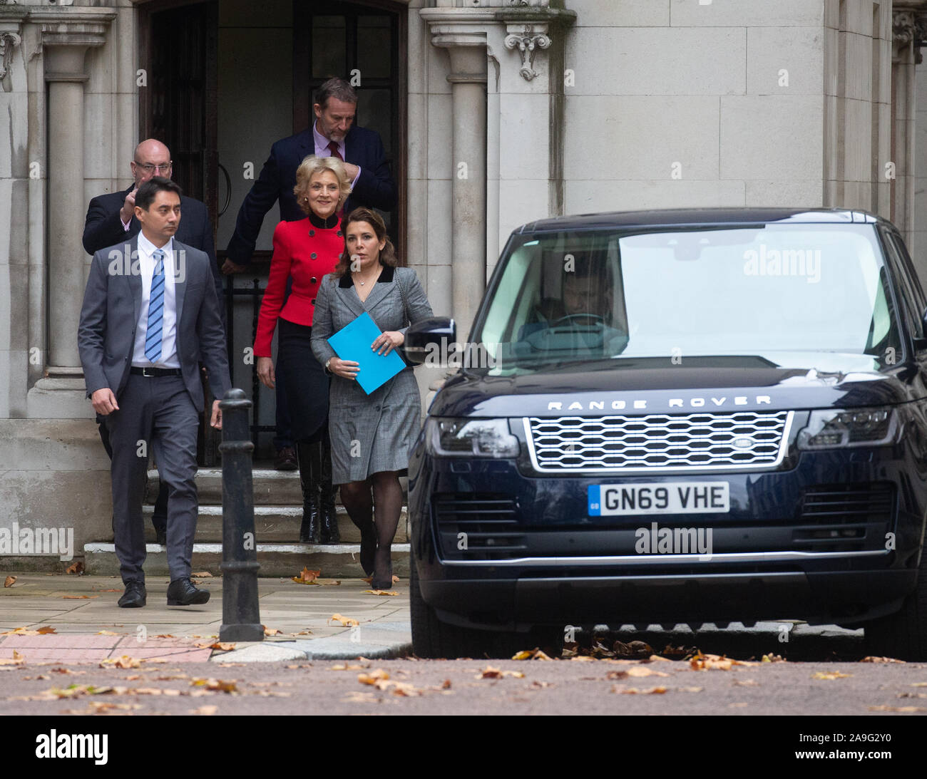 Fiona shackleton hi-res stock photography and images - Alamy