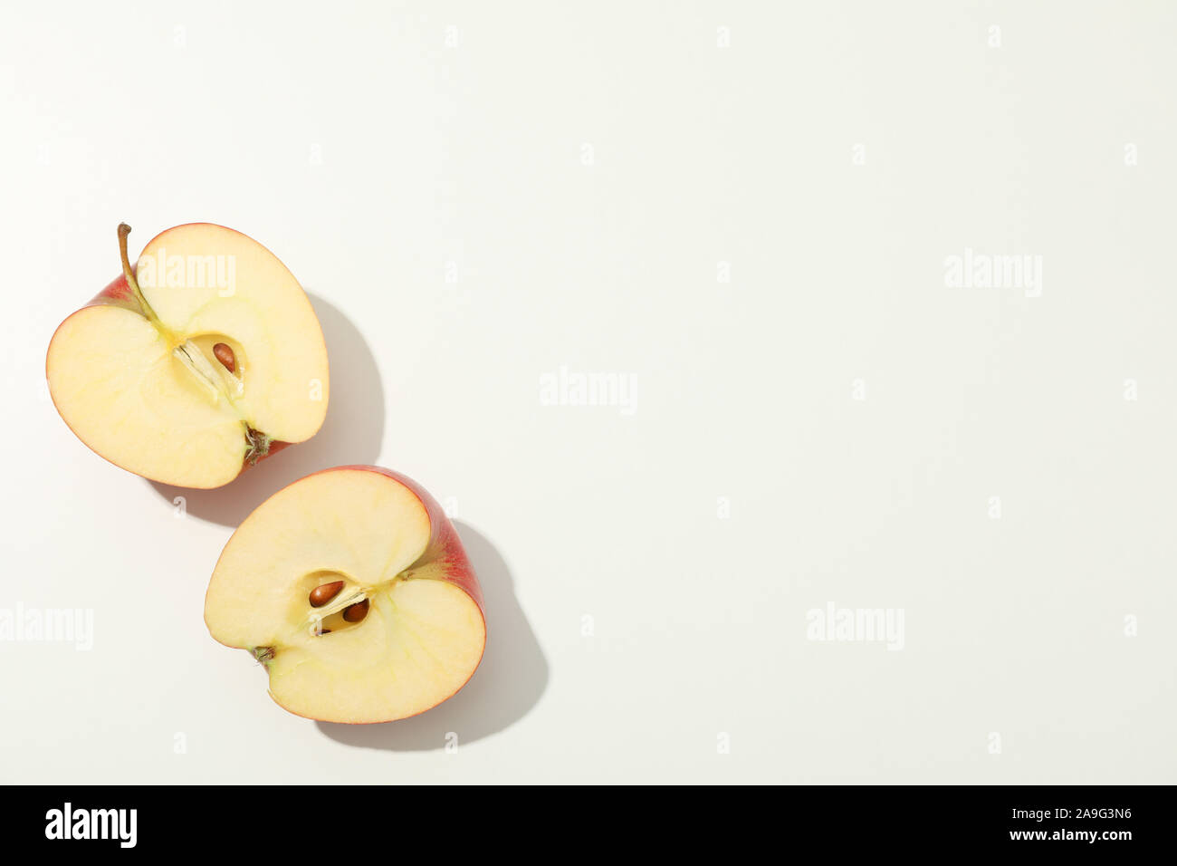 Apple whole fruit halves hi-res stock photography and images - Alamy