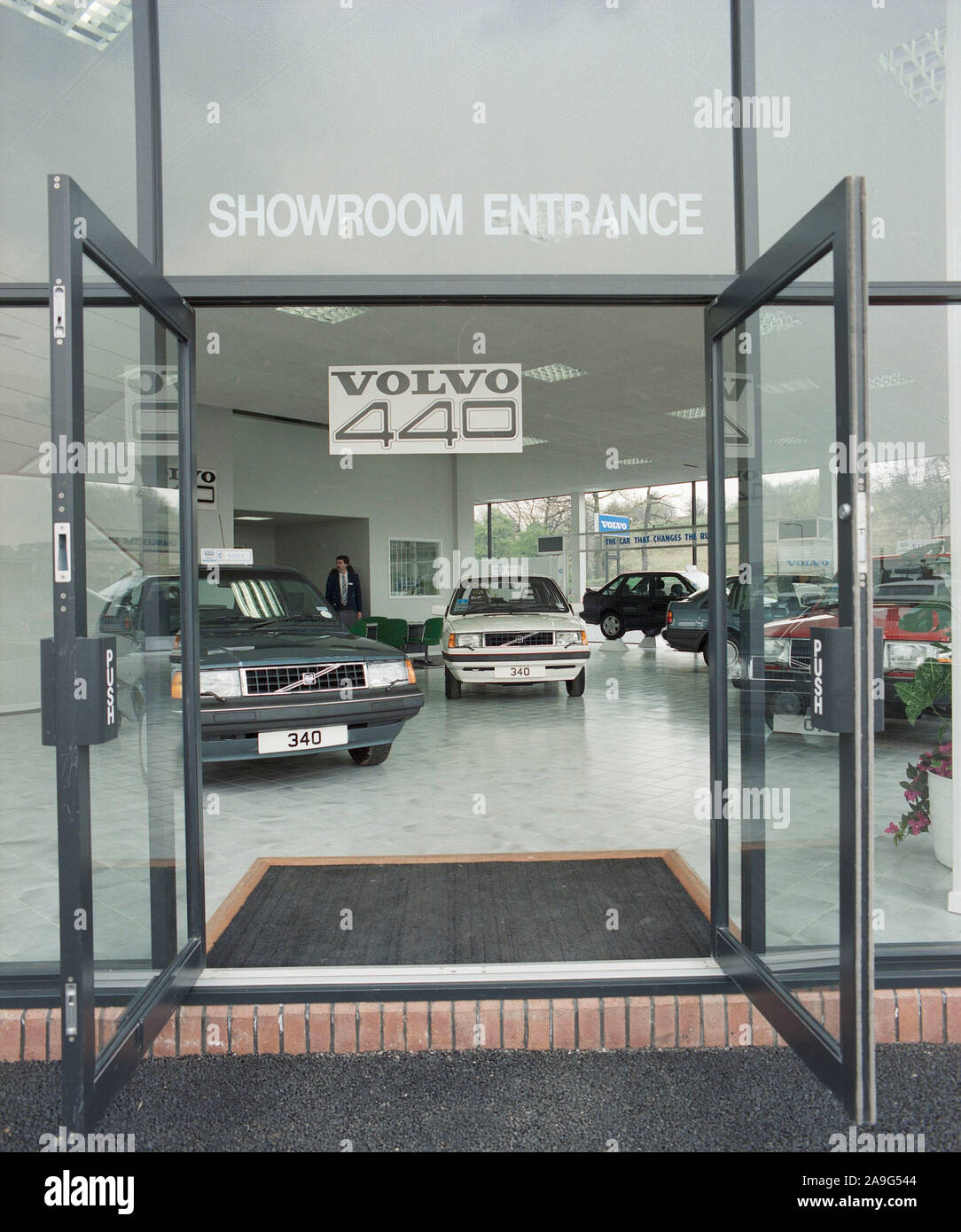 1989 Volvo Car Dealership High Resolution Stock Photography and Images ...