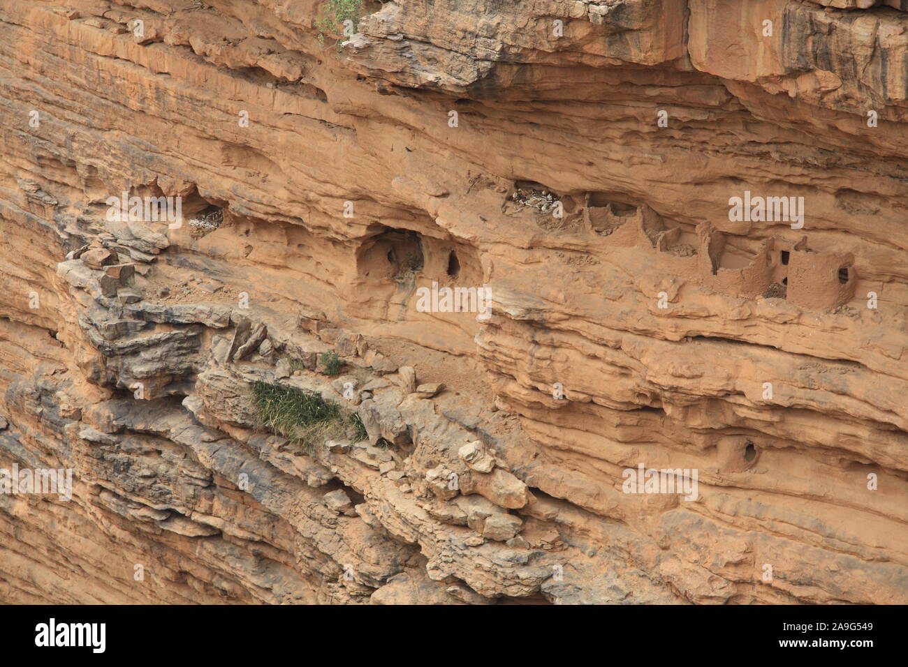 Dogon country : Bandiagara escarpment Stock Photo - Alamy