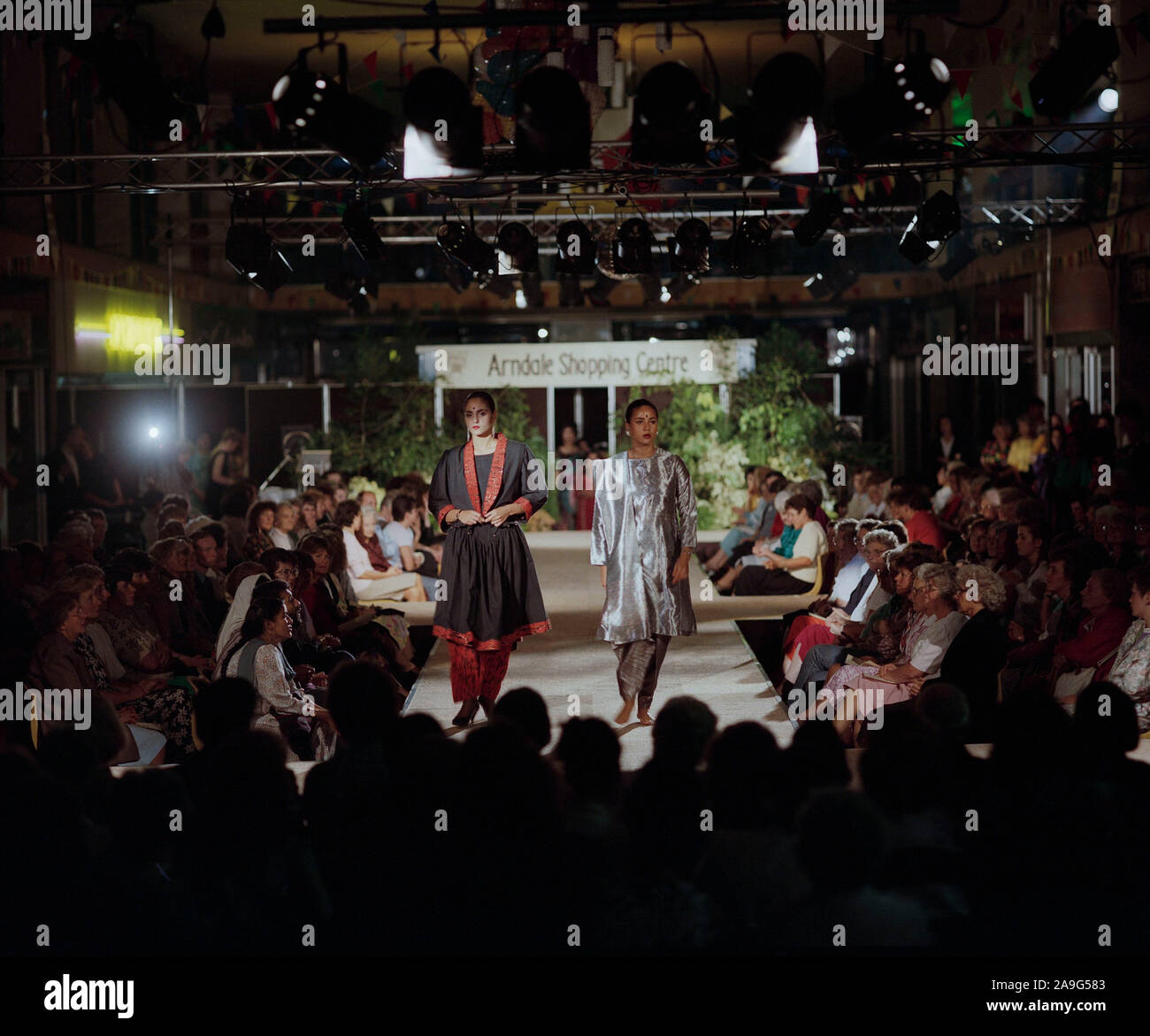 1990s Fashion Uk High Resolution Stock Photography and Images - Alamy