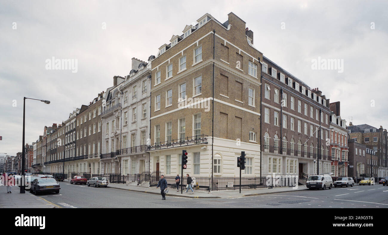 1990s london street hi-res stock photography and images - Alamy